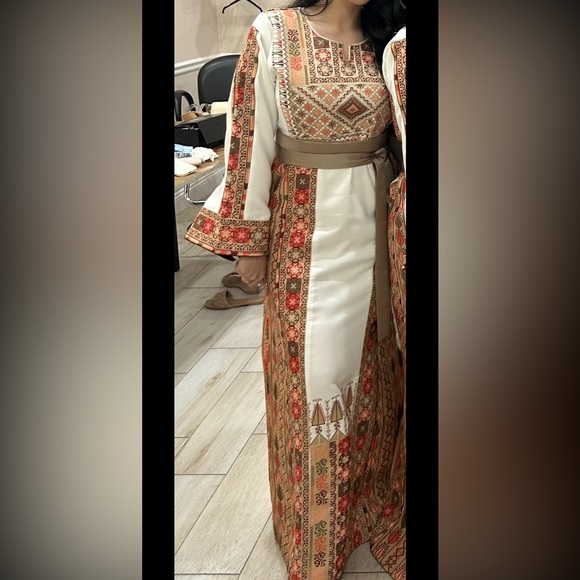 Dresses | Henna Thobe | Poshmark